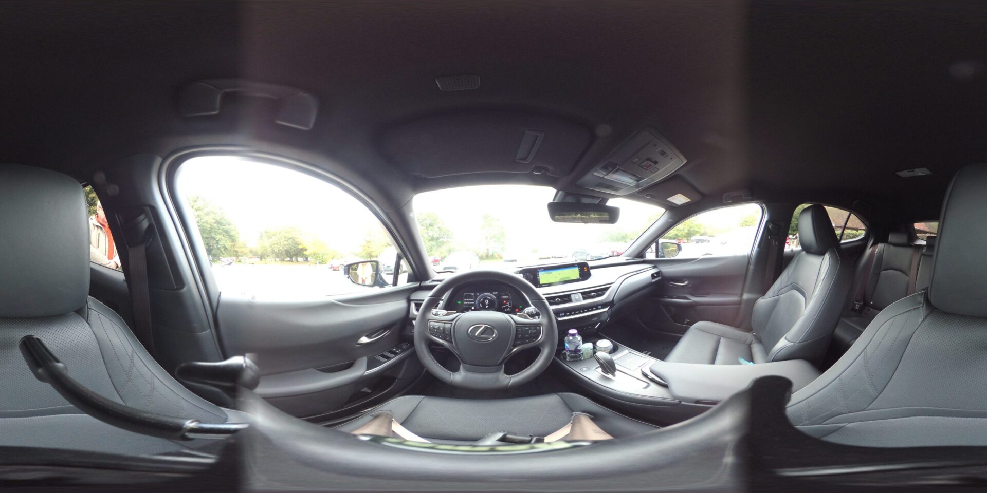 Lexus UX300e 2021 First Look Review | WhichEV.Net